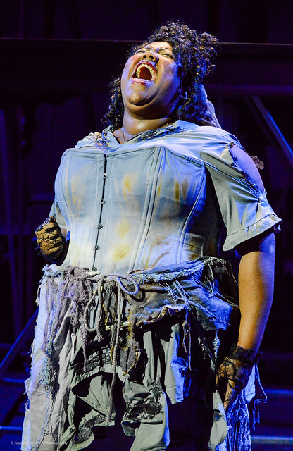 DEADLY – All About the Stage