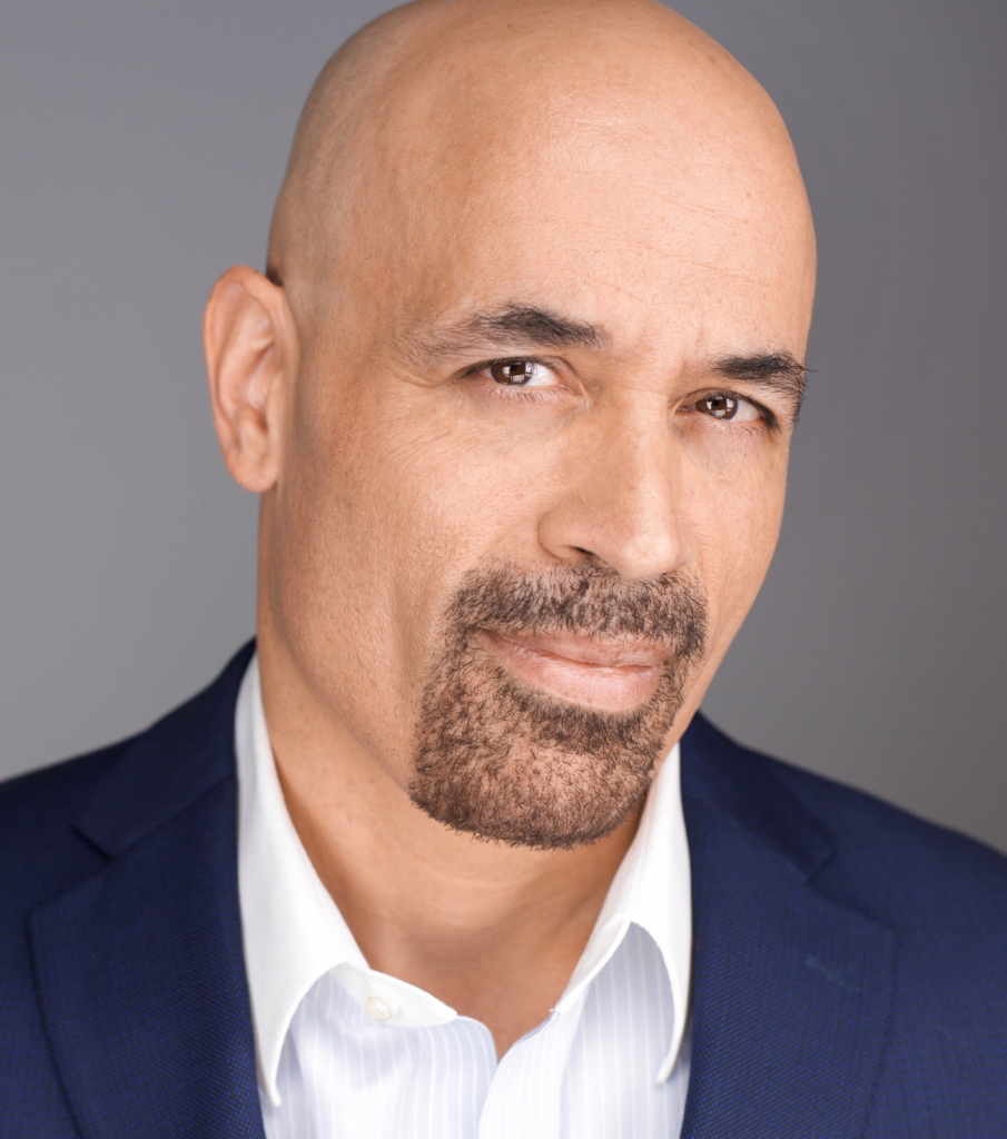 Interview with Christopher Loverro – All About the Stage